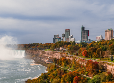 Must-See Spots to Enjoy Fall Colours in Niagara Falls | Niagara Falls ...