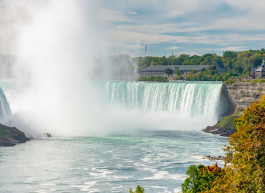 Autumn in Niagara Falls | Niagara Falls Tourism